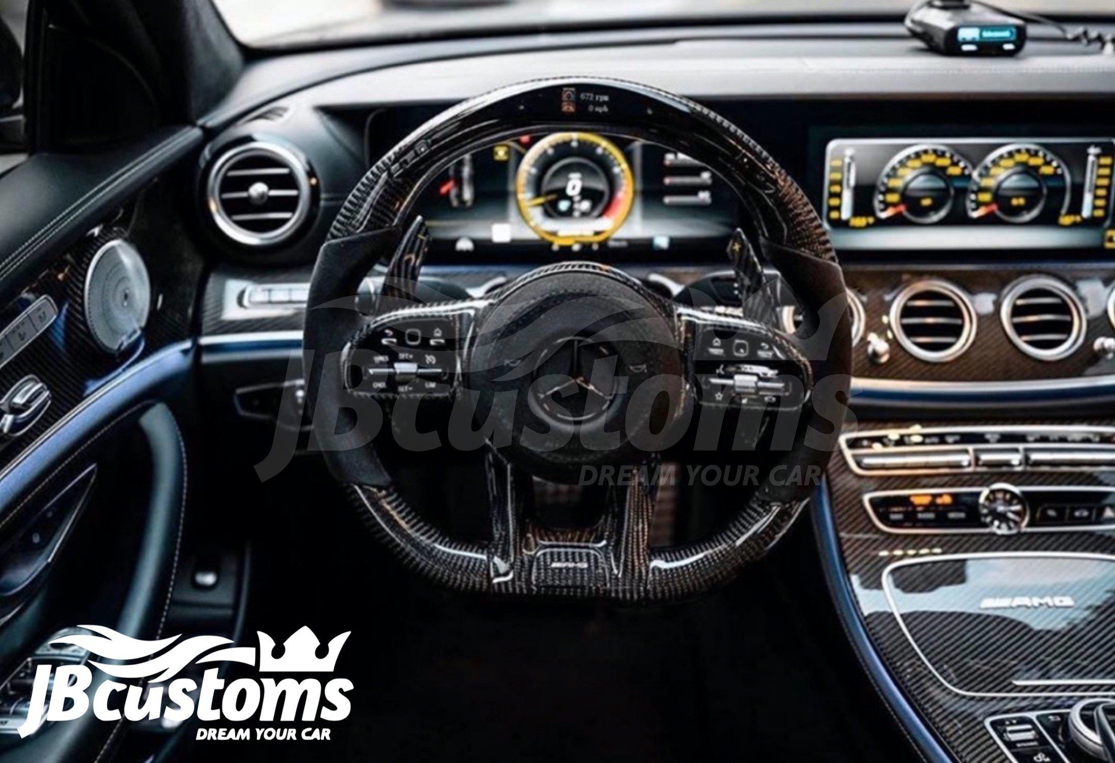 JBCustoms - Volante Mercedes AMG 2019 Performance (Full) Fibra de Carbono